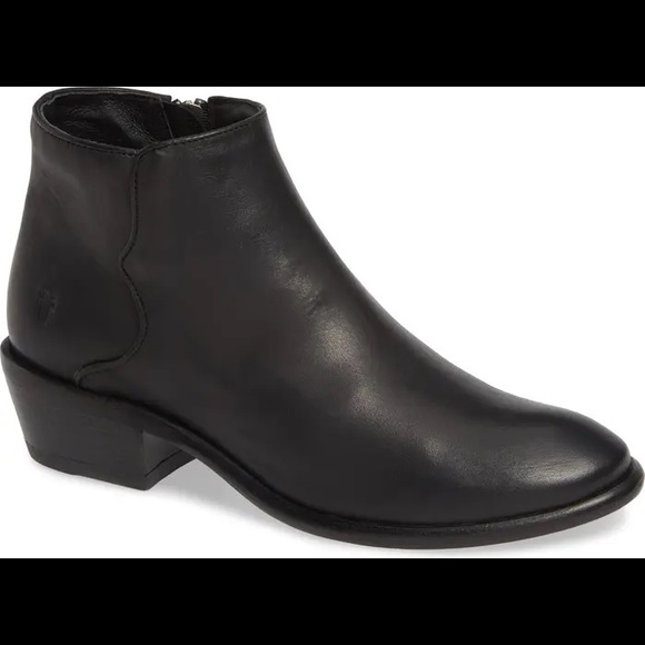 Frye | Shoes | Frye Carson Piping Bootie | Poshmark